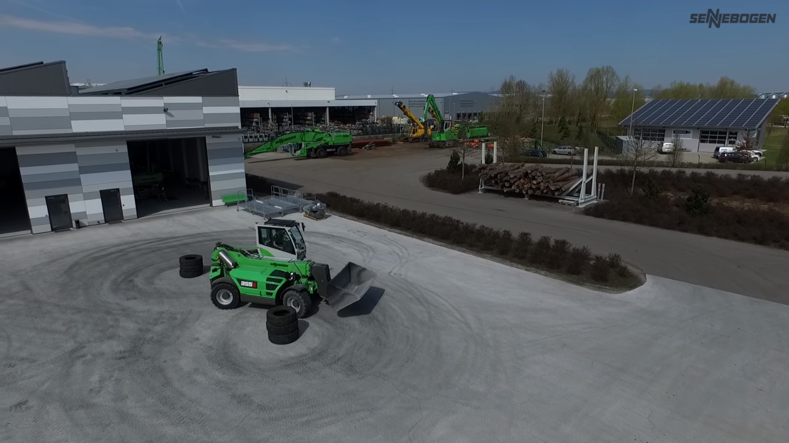 Sennebogen's latest telehandler | Industrial Vehicle Technology ...