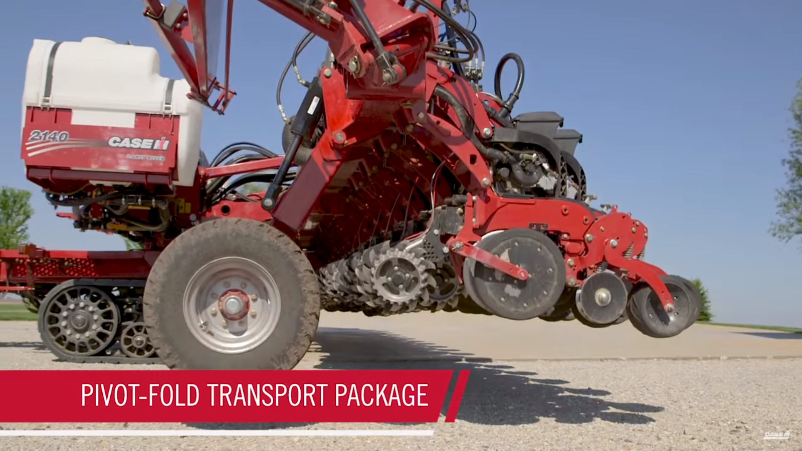 The 2140 Early Riser Pivot Fold Planter at work | Industrial Vehicle ...