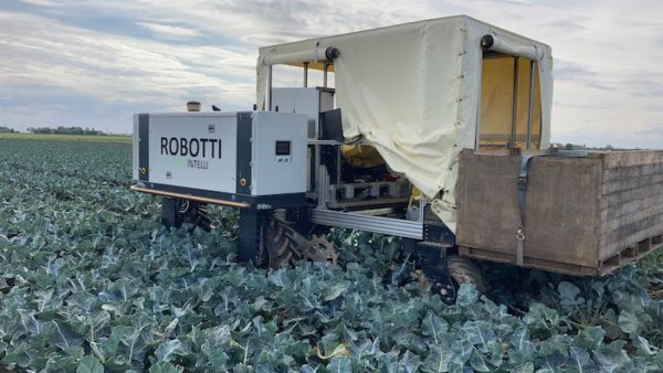 Autonomous broccoli harvesting robot wins Silver Agritechnica ...