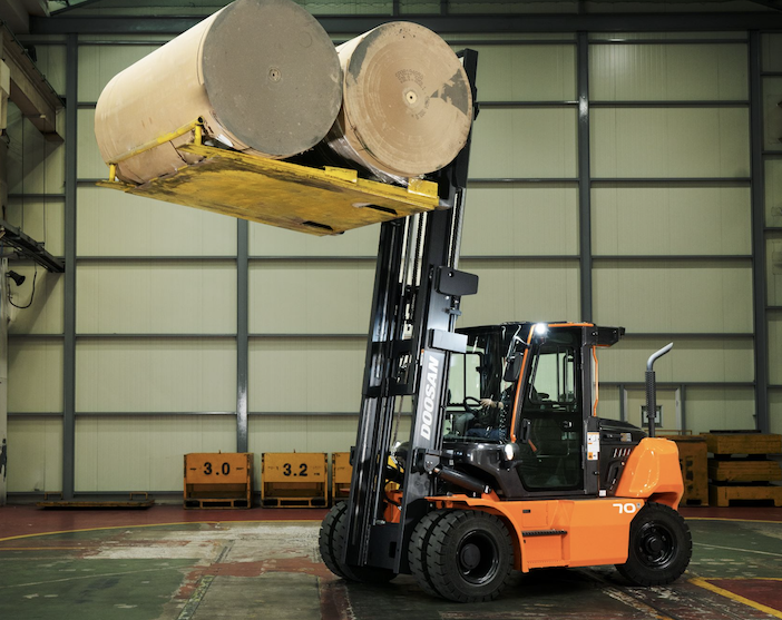 Doosan launches ultra-low emission heavy-lifting forklifts | Industrial Vehicle Technology ...