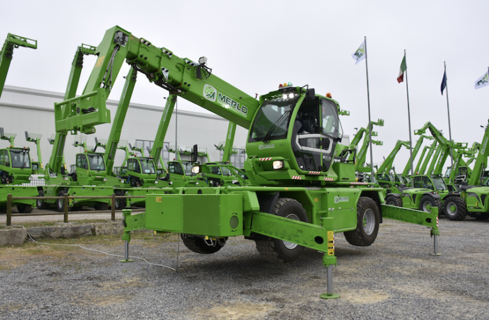 Merlo announces electric version of Roto rotating telehandlers ...